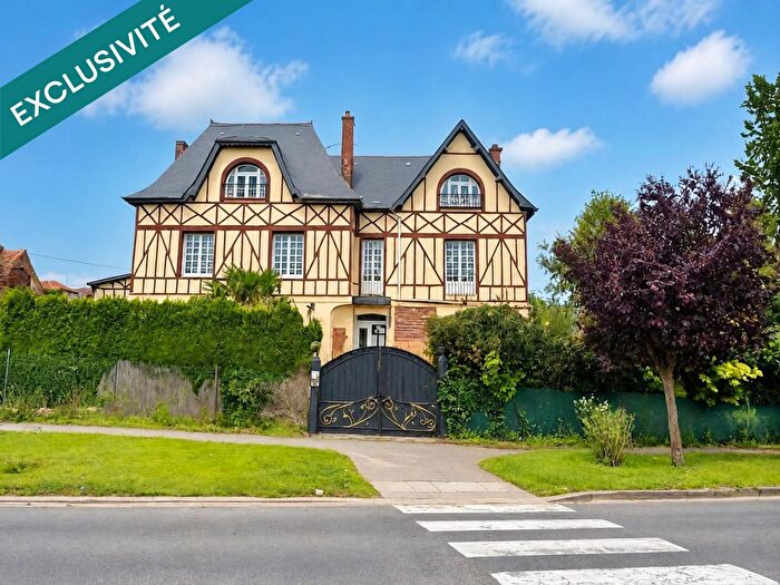 Montdidier - Maison 9 pièces à vendre