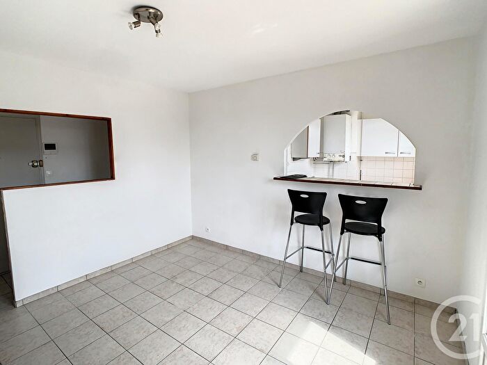 Appartement à louer - Nancy, Beauregard, Boufflers, Buthegnémont - 2 pièces - 1 chambre