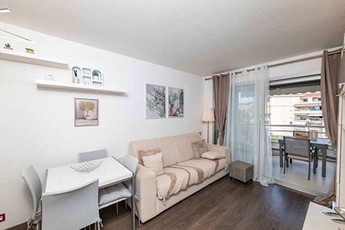 Fontmerle, Antibes : Appartement 2 pièces à louer