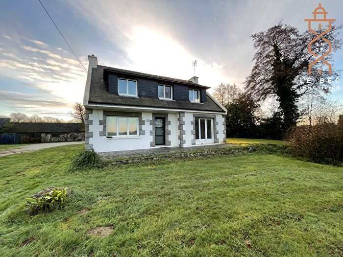 Maison à louer - Theix-Noyalo - 5 pièces - 4 chambres