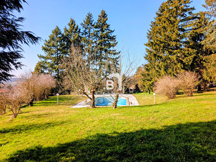 Maison 10 pièces à vendre à Charantonnay