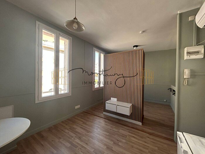 Nîmes - Appartement 1 pièce à louer
