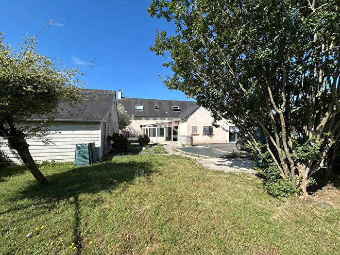 Maison 9 pièces à vendre - Écommoy