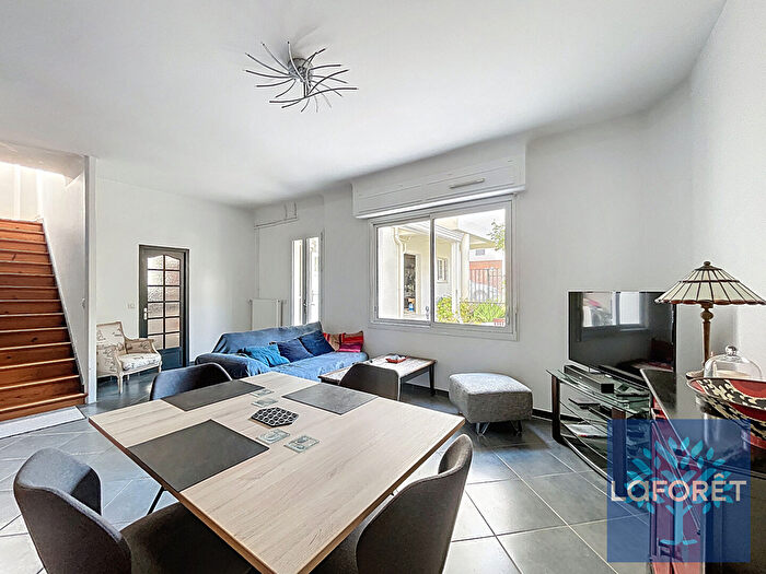 Appartement à vendre - Dax, Centre-ville, Saint-Vincent - 5 pièces - 4 chambres