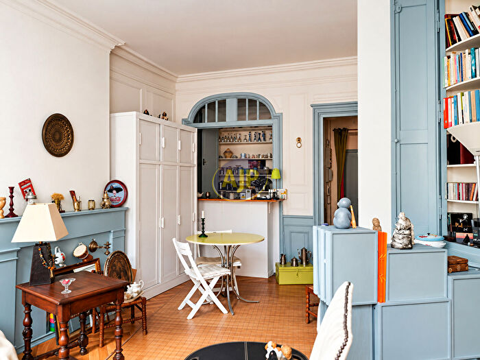Rochefort, Centre-ville - Appartement 1 pièce à vendre