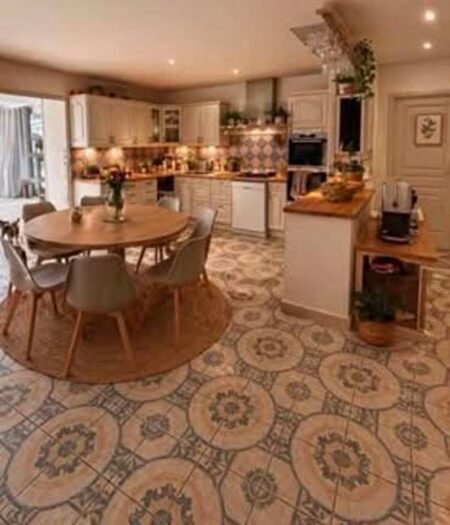 Maison 5 pièces à vendre à Lux
