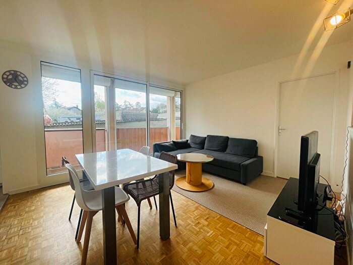 Claveliere-Malletiere, Oullins-Pierre-Bénite - Appartement 4 pièces à louer
