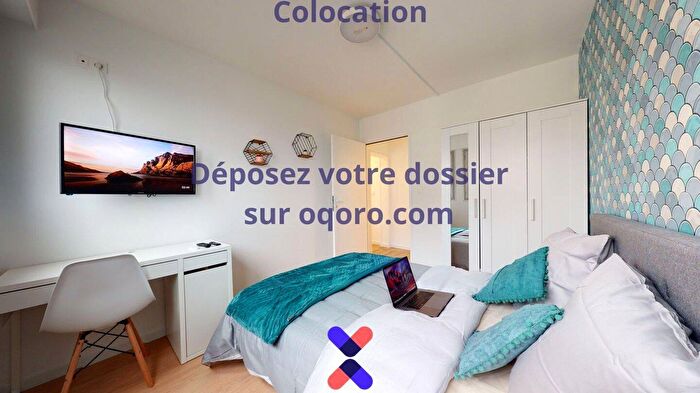 Appartement à louer - Couronneries, Poitiers - 7 pièces - 6 chambres