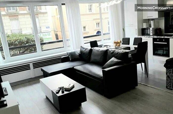 Appartement à louer - Courcelles-Wagram, Paris ème arrondissement - 2 pièces - 1 chambre