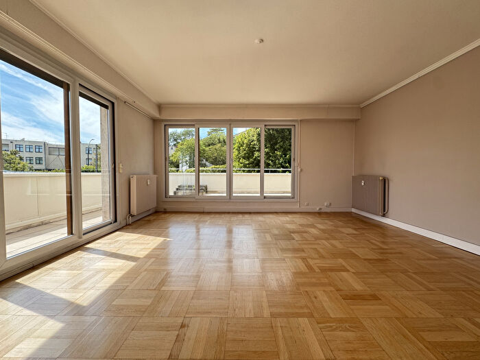 Saint-Germain-en-Laye, Centre-ville, Quartiers forestiers : Appartement 2 pièces à vendre
