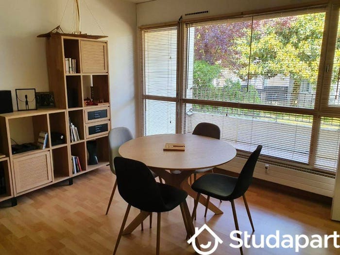 Centre, Angers : Appartement 2 pièces à louer