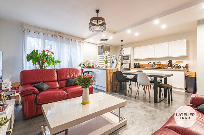 Appartement à vendre - Reims, Jamin, Jaurès, Cernay, Epinettes - 3 pièces - 2 chambres