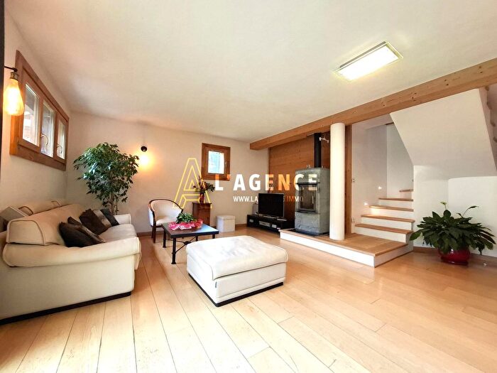 Maison à vendre - La Salle-les-Alpes - 5 pièces - 4 chambres