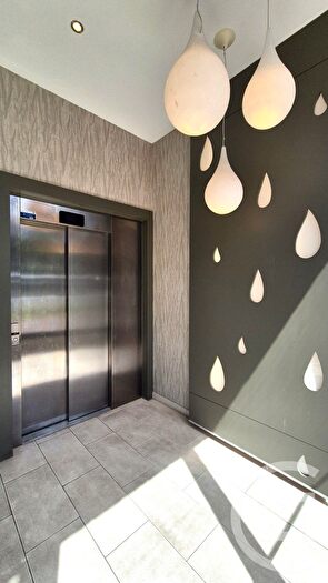 Appartement 4 pièces à vendre - Cergy, Axe Majeur, Horloge
