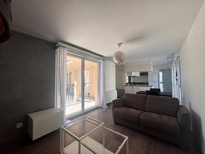 Sartoris, La Garenne-Colombes : Appartement 2 pièces à louer
