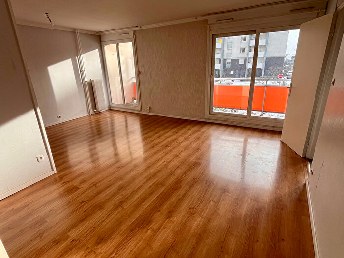 Appartement à vendre - Clermont-Ferrand, Croix de Neyrat - 4 pièces - 3 chambres