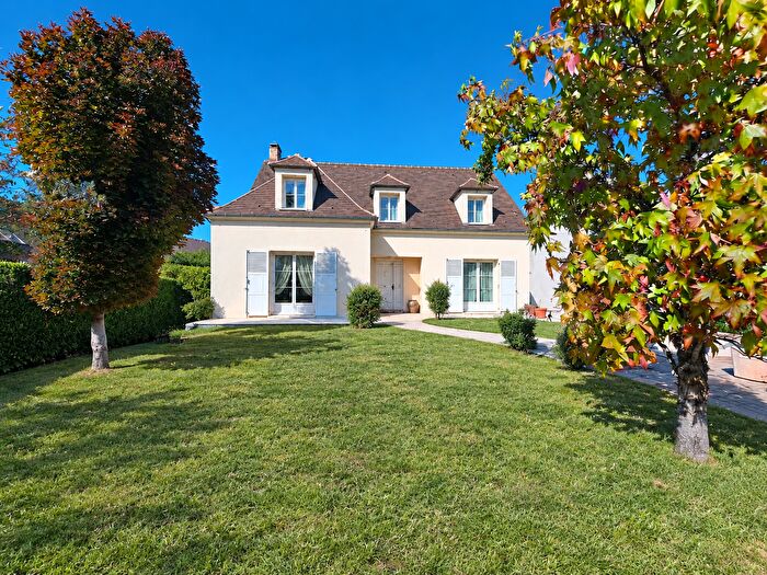Maison 8 pièces à vendre à Senlis, Villevert