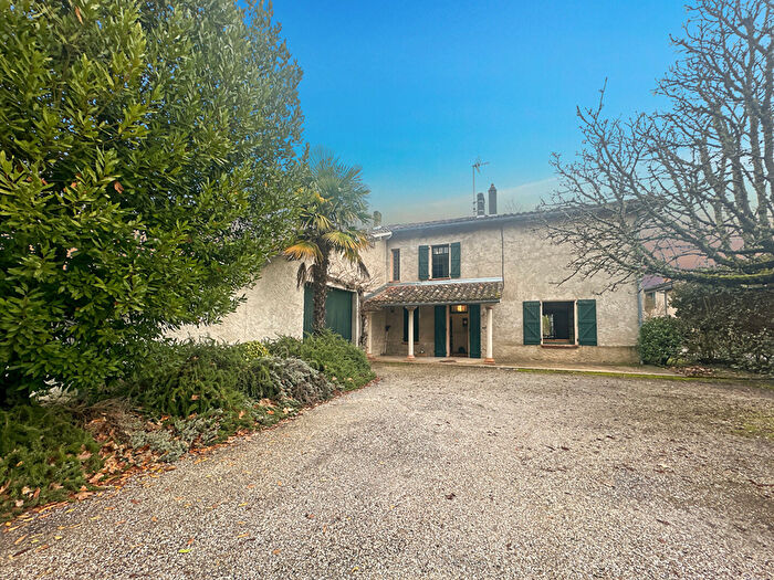 Maison à louer - Montauban, Verlhaguet - 6 pièces - 5 chambres