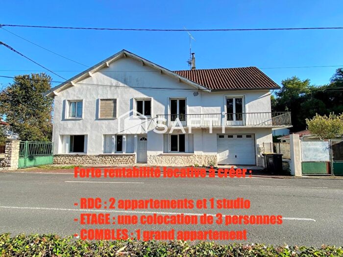 Maison à vendre - Nersac - 8 pièces - 5 chambres