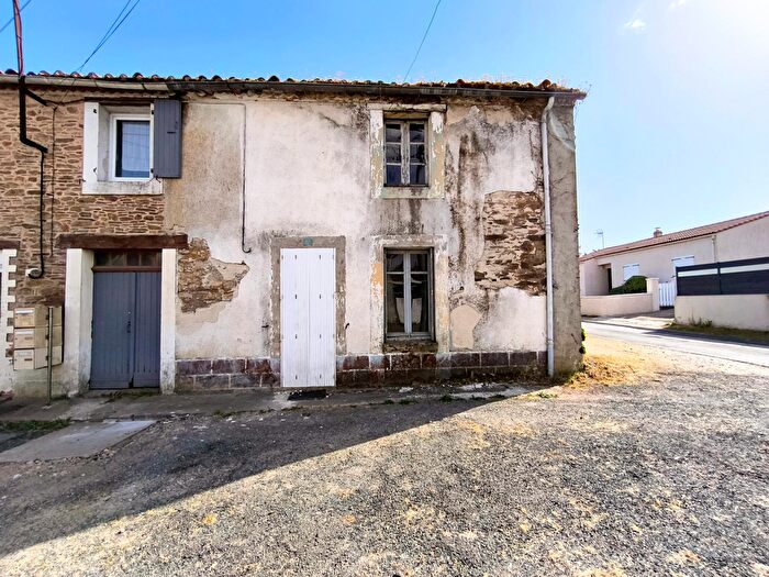 Saint-Florent-des-Bois - Maison 4 pièces à vendre