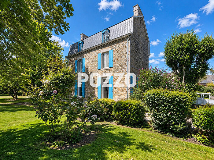 Maison 9 pièces à vendre à Champcey