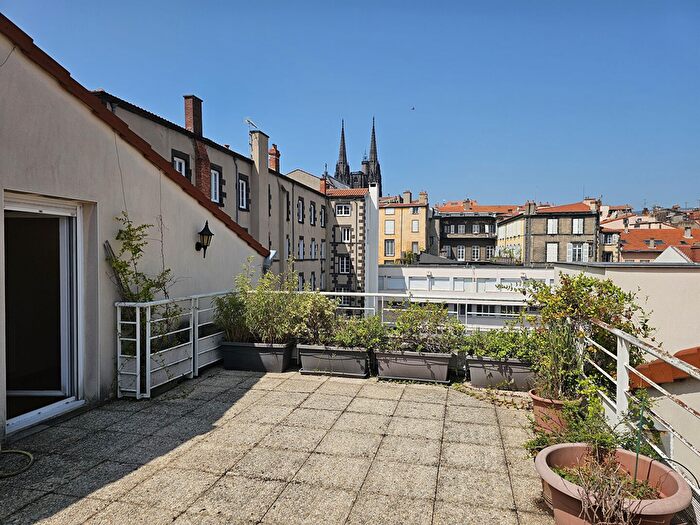 Appartement à vendre - Clermont-Ferrand, Delille, Cathédrale, La Gare - 6 pièces - 4 chambres