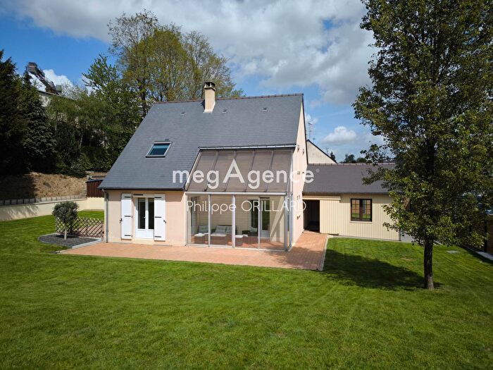 Maison à vendre - Chazé-Henry - 6 pièces - 3 chambres