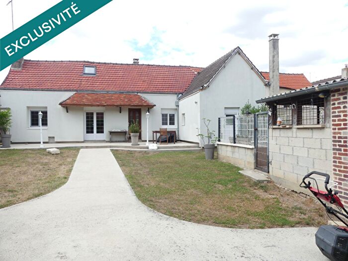 Maison 7 pièces à vendre à Canly