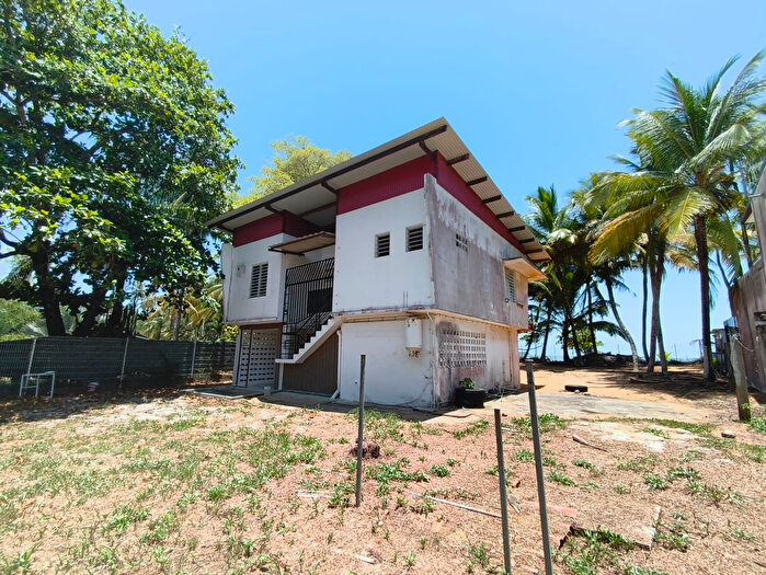 Maison à vendre - Remire-Montjoly - 5 pièces - 2 chambres