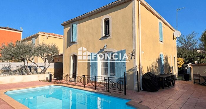 Maison à vendre - Marseille e , Saint-Marcel - 5 pièces - 4 chambres