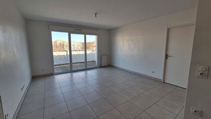 Appartement à louer - Pantin - 2 pièces - 1 chambre