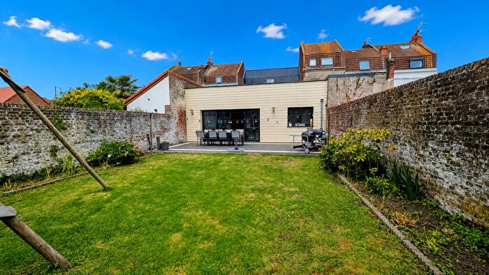 Maison 9 pièces à vendre - Quesnoy-sur-Deûle
