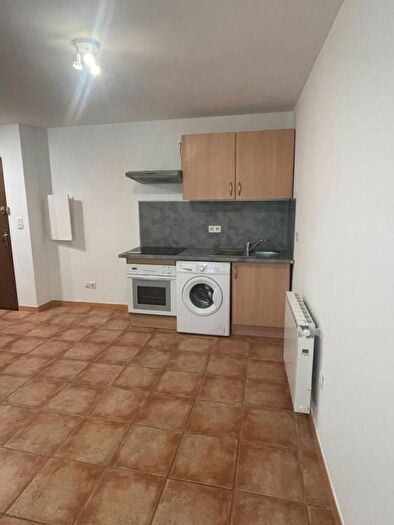 Tavernes : Appartement 2 pièces à louer