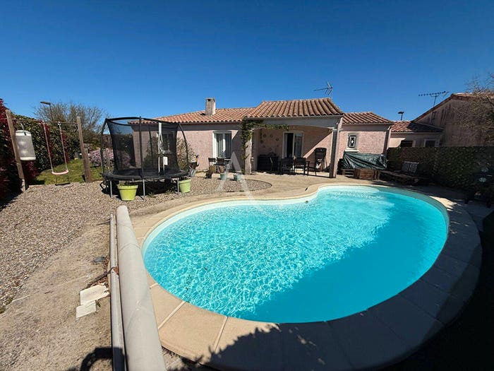 Grèzes-Herminis-Villalbe, Carcassonne : Maison 5 pièces à louer
