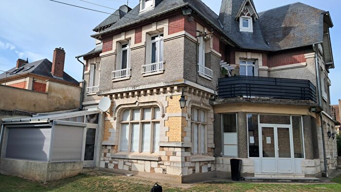 Appartement à louer - Louviers, Centre-ville - 2 pièces - 1 chambre