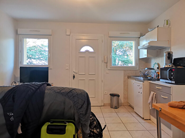 Sébazac-Concourès : Appartement 2 pièces à louer