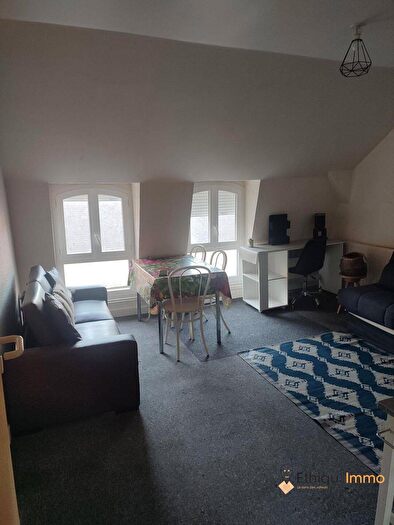 Appartement à louer - Centre Ouest, Bar-sur-Aube - 1 pièce