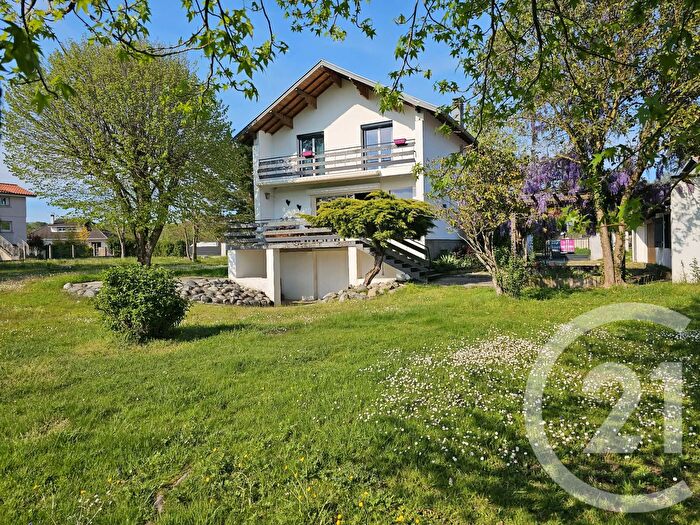 Maison 7 pièces à Saint-Laurent-de-Neste, à vendre
