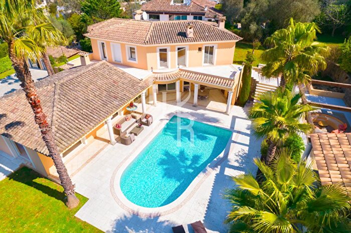 Maison à vendre - Mougins, Font Neuve, Saint-Basile, Fontmerle, Nartassière - 10 pièces - 4 chambres