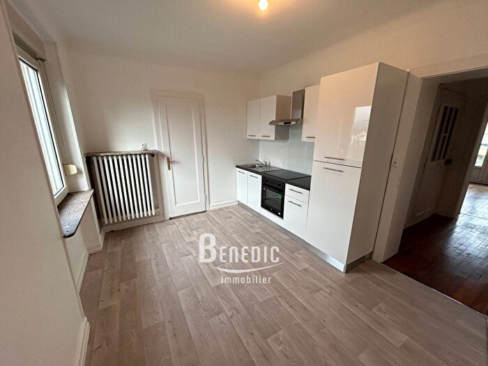 Appartement à louer - Sud Ouest, Hettange-Grande - 3 pièces - 2 chambres