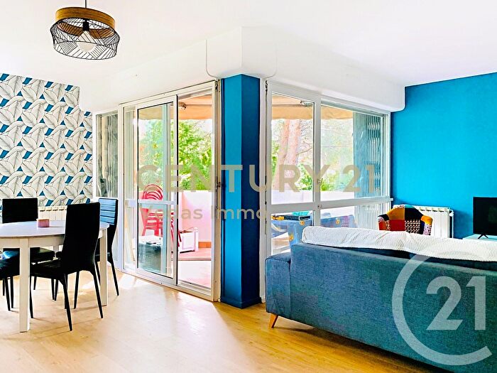 Appartement à louer - Montpellier, Les Cévennes, Clementville - 2 pièces - 1 chambre