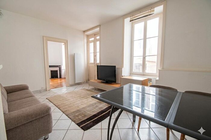 Appartement 3 pièces à Pau, Centre-ville, à vendre