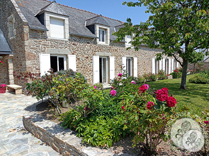 Saint-Cast-le-Guildo : Maison 16 pièces à vendre