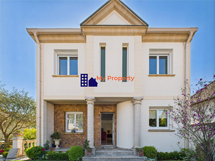 Maison à vendre - Houilles - 6 pièces - 4 chambres