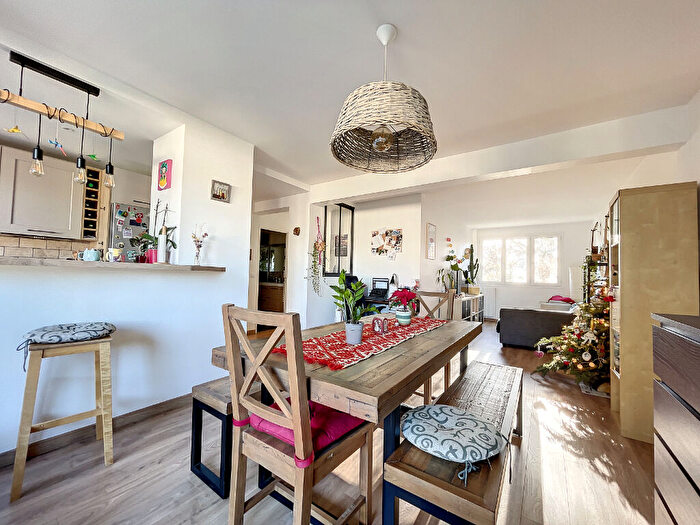 Appartement à louer - Le Plessis-Robinson, Coteau - 3 pièces - 2 chambres