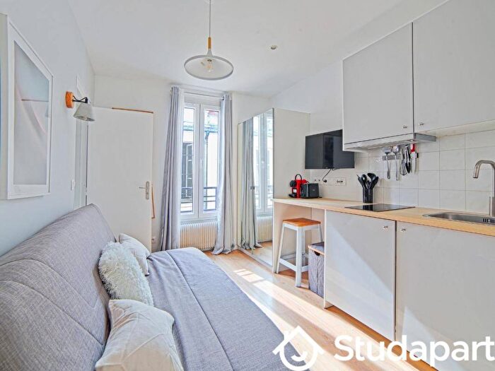 Appartement à louer - Léon-Blum Folie-Regnault, Paris ème - 1 pièce