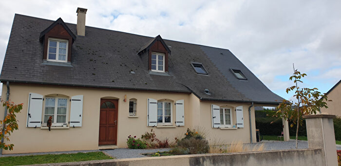 Maison à vendre - Sainte-Maure-de-Touraine - 7 pièces - 4 chambres