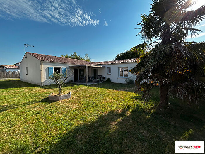 Maison 4 pièces à Dompierre-sur-Mer, à vendre