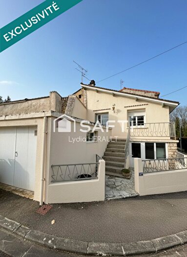 Maison à vendre - Gond-Pontouvre - 3 pièces - 2 chambres