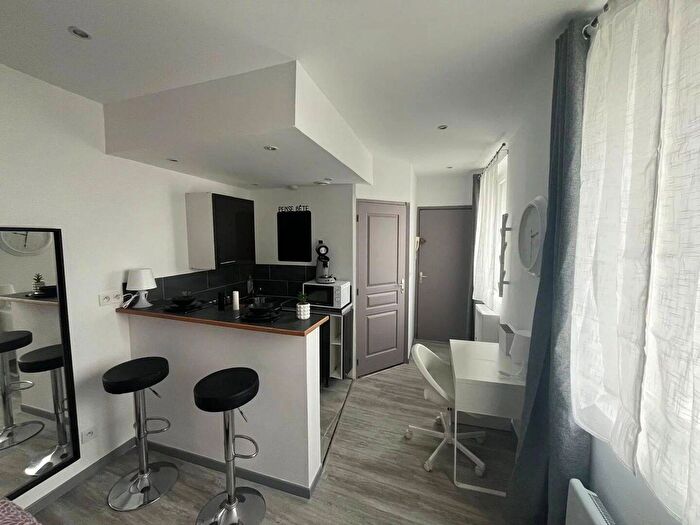 Appartement 1 pièce à louer - Centre Ville, Saint-Quentin